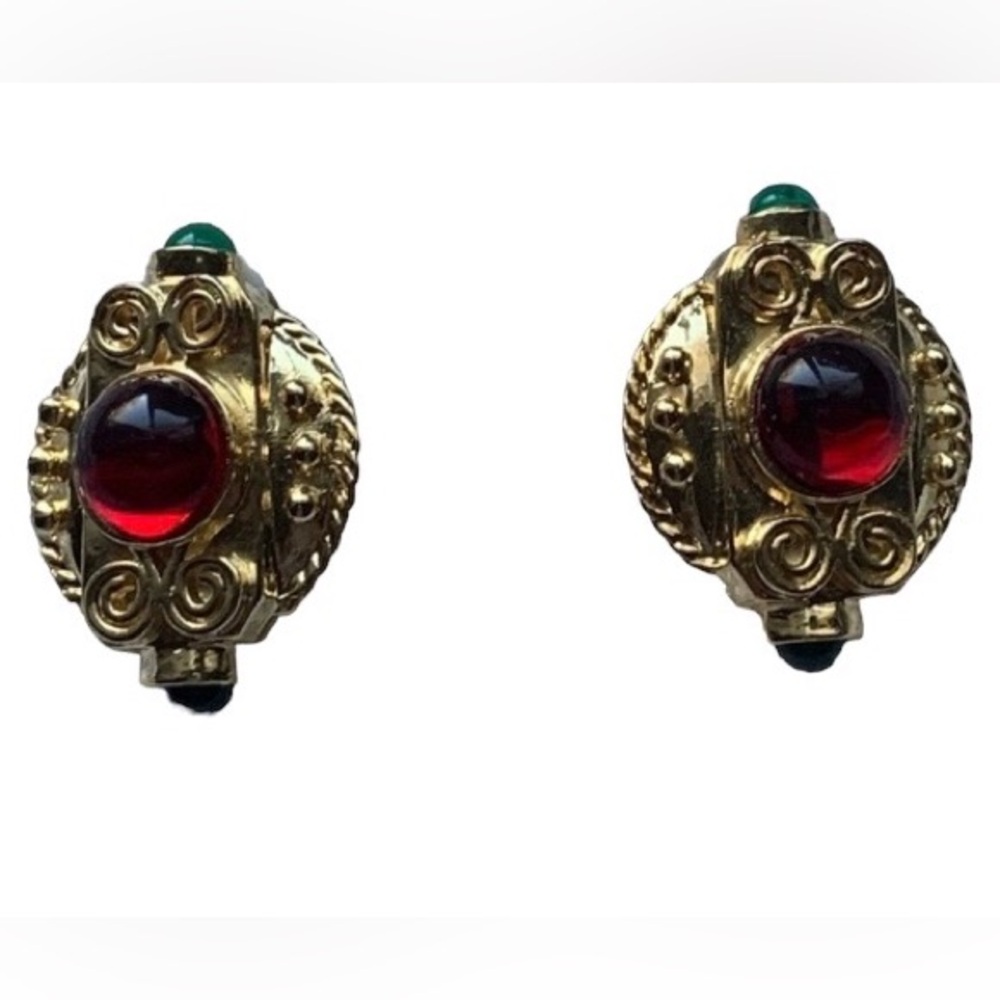 Ruby Red Emerald Green Jewel Tone Egyptian Clip On Co… - Gem